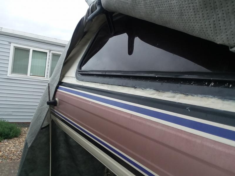 Front "over cab" window and seal - '90 Seabreeze - Coach ApplianceTech ...